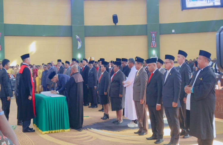 DISKOMINFO KABUPATEN MIMIKA - Dinas Komunikasi dan Informatika DISKOMINFO KABUPATEN MIMIKA - Dinas Komunikasi dan Informatika